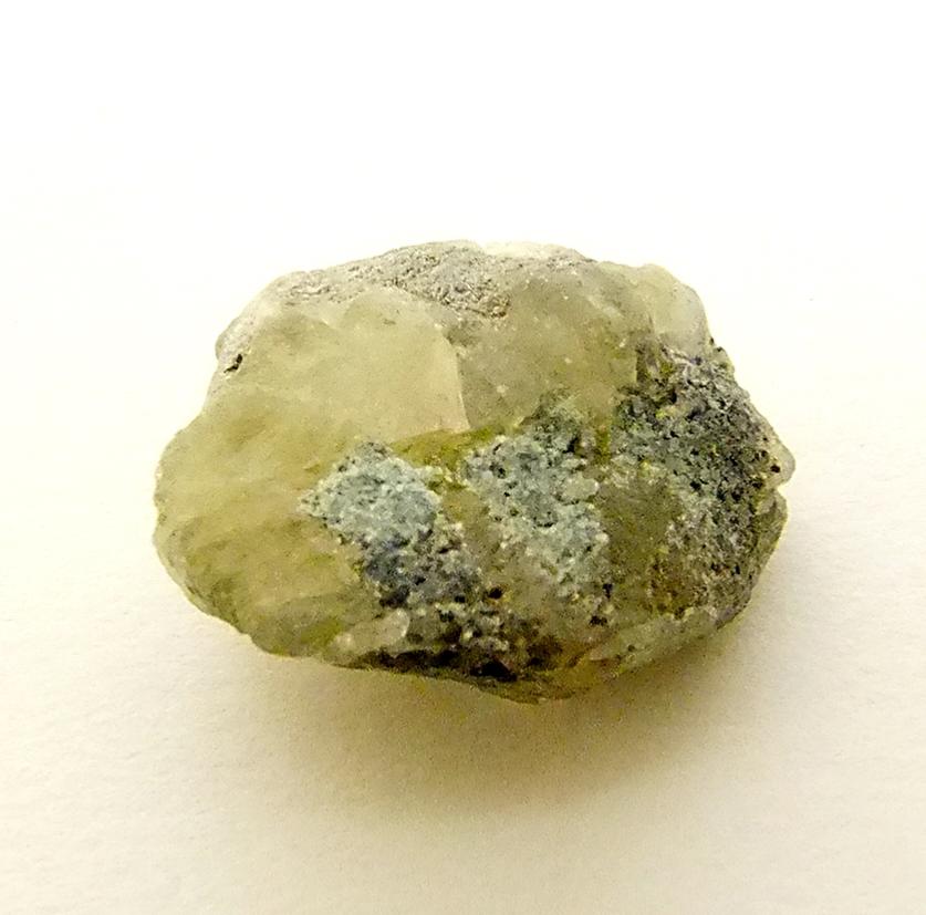 PHENACITE RAW CRYSTAL SPECIMEN. SP10780