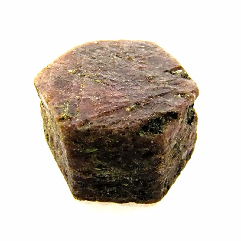 RUBY HEXAGONAL RAW CRYSTAL FORMATION. SP10536