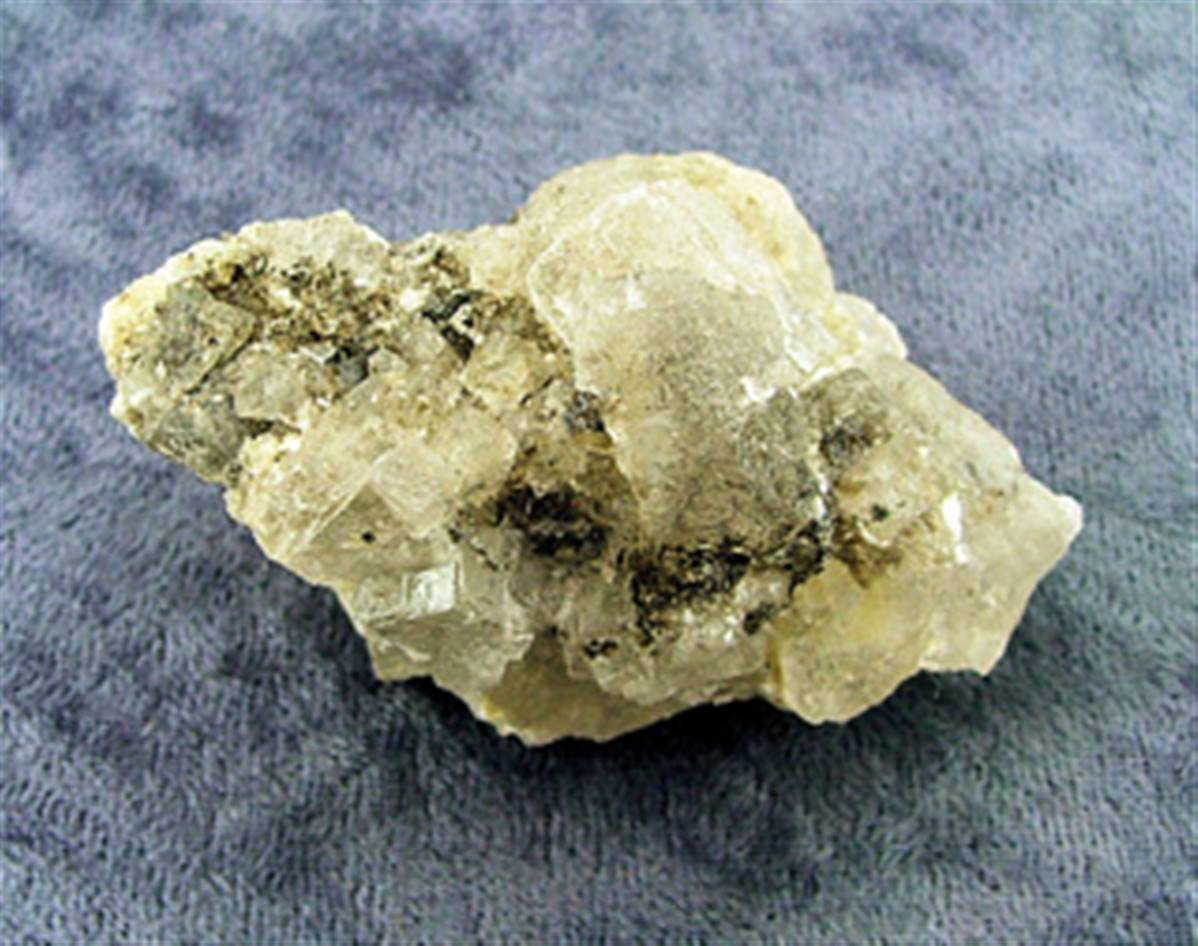 HALITE (ROCK SALT) ROUGH CRYSTAL SPECIMEN. SP7482