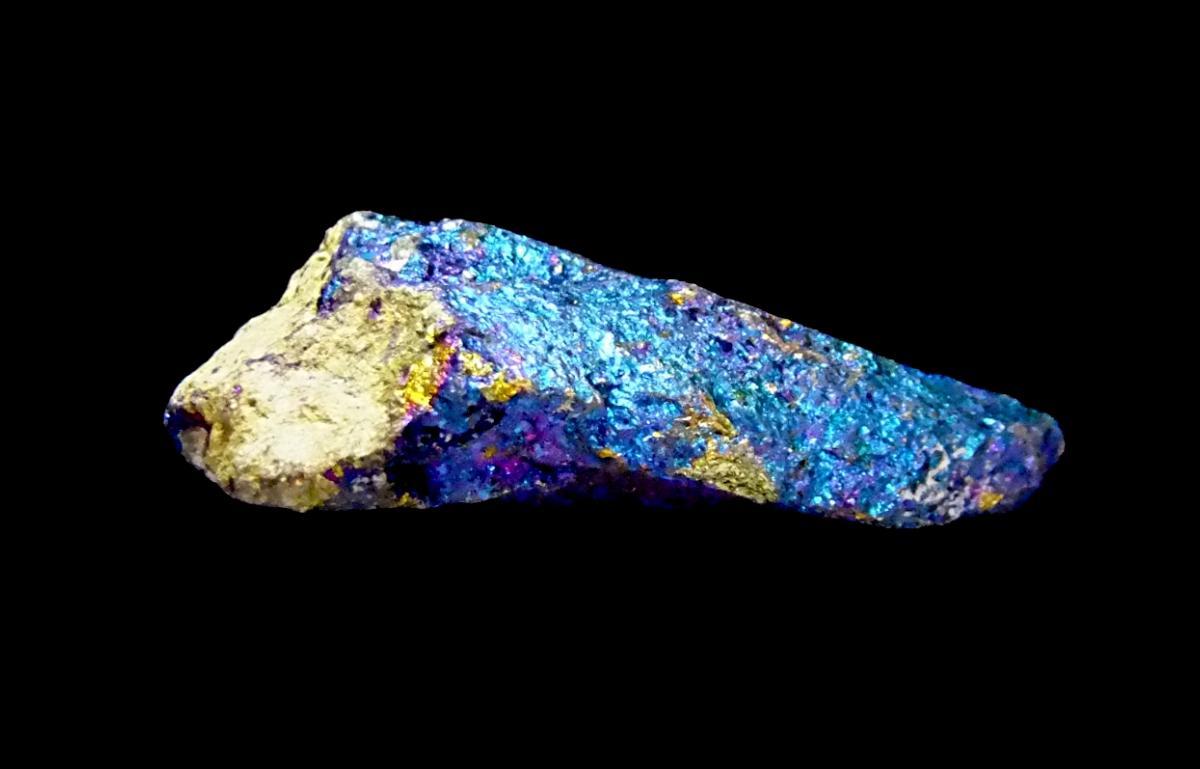 PEACOCK ORE/ BORNITE RAW CRYSTAL SPECIMEN. SP13120