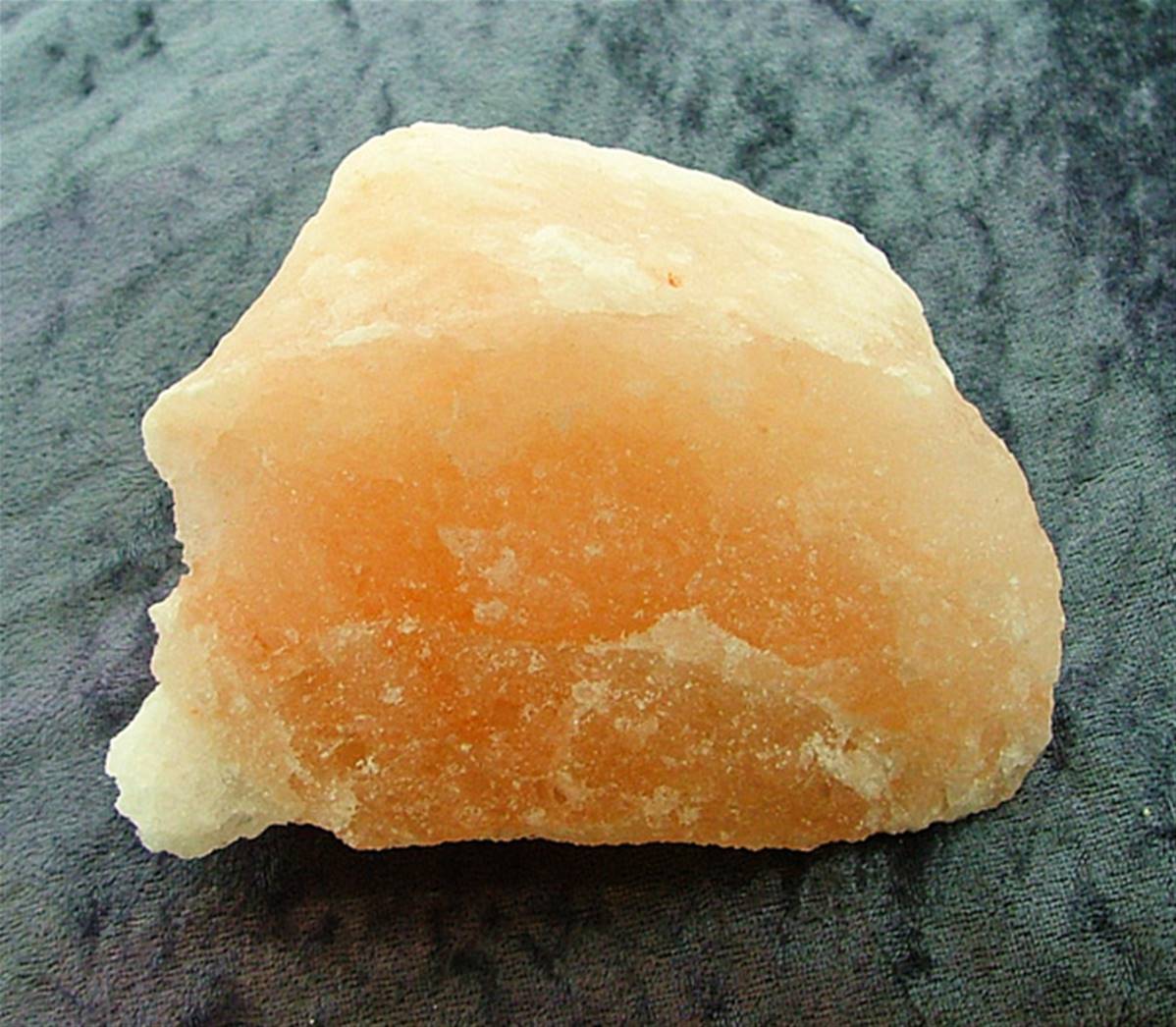 HALITE (ROCK SALT) ROUGH NODULE SPECIMEN. SP5452